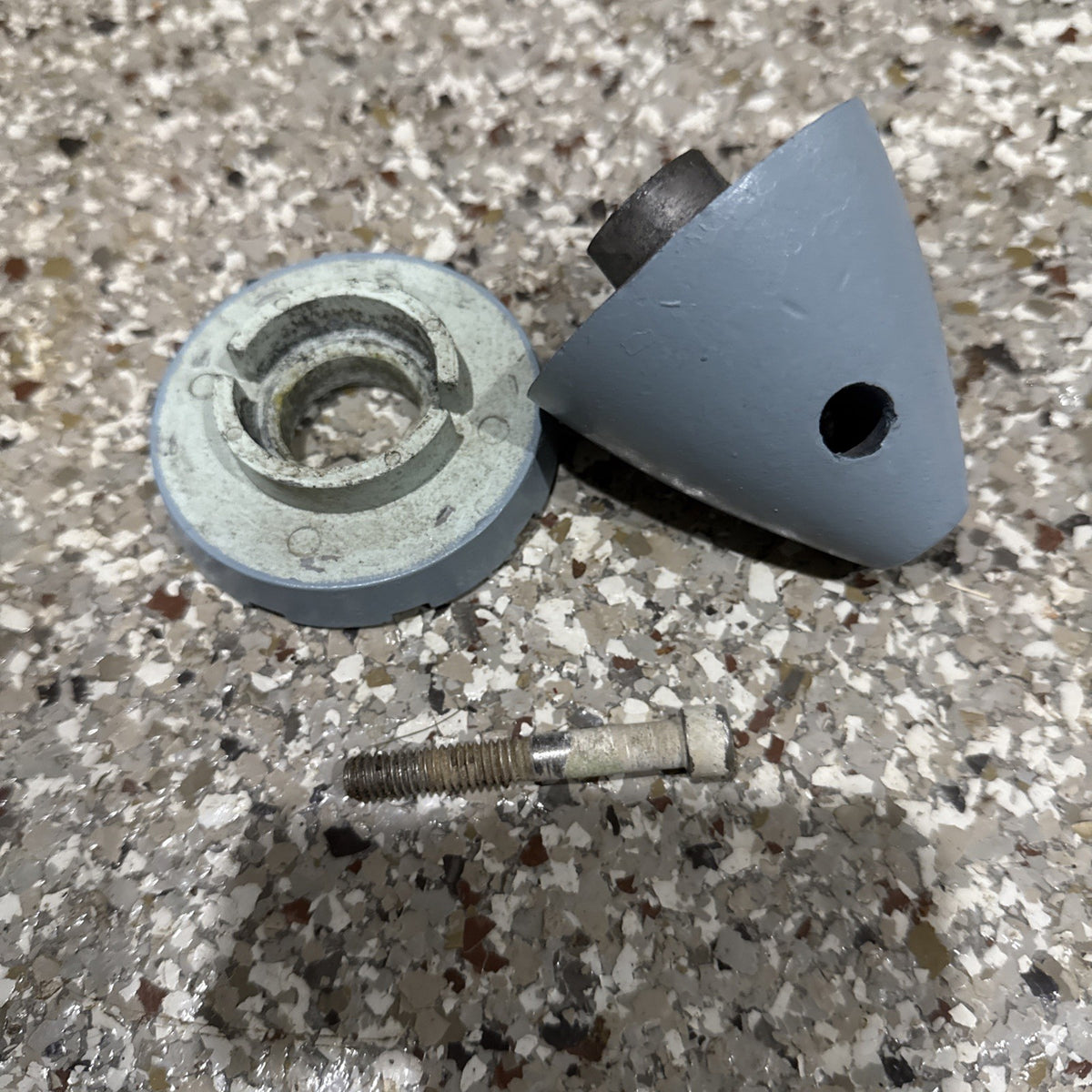 Volvo/Penta I/O Prop Cone 851261 AQ 270 275 280 290 — Midwest Boat ...