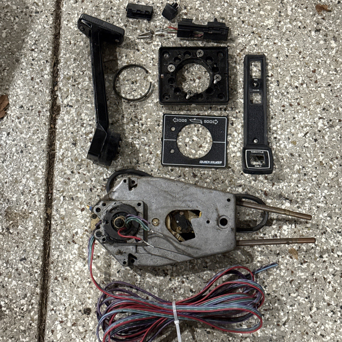ZZ2 MERCRUISER QUICKSILVER THROTTLE SHIFT CONTROL SHIFTER Remote Contr ...