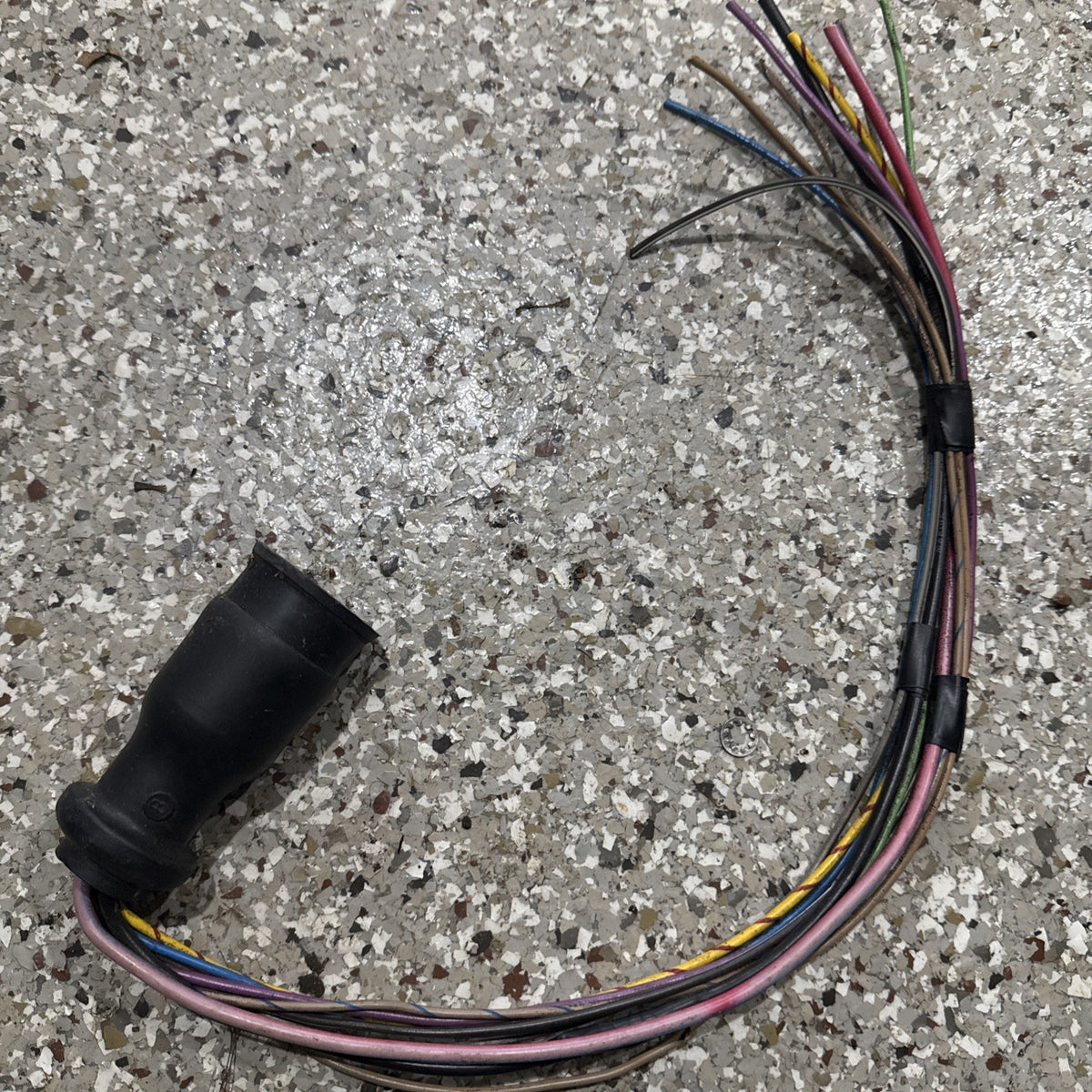 MerCruiser OMC Engine 9 pin Plug Harness Connector Volvo Penta ...