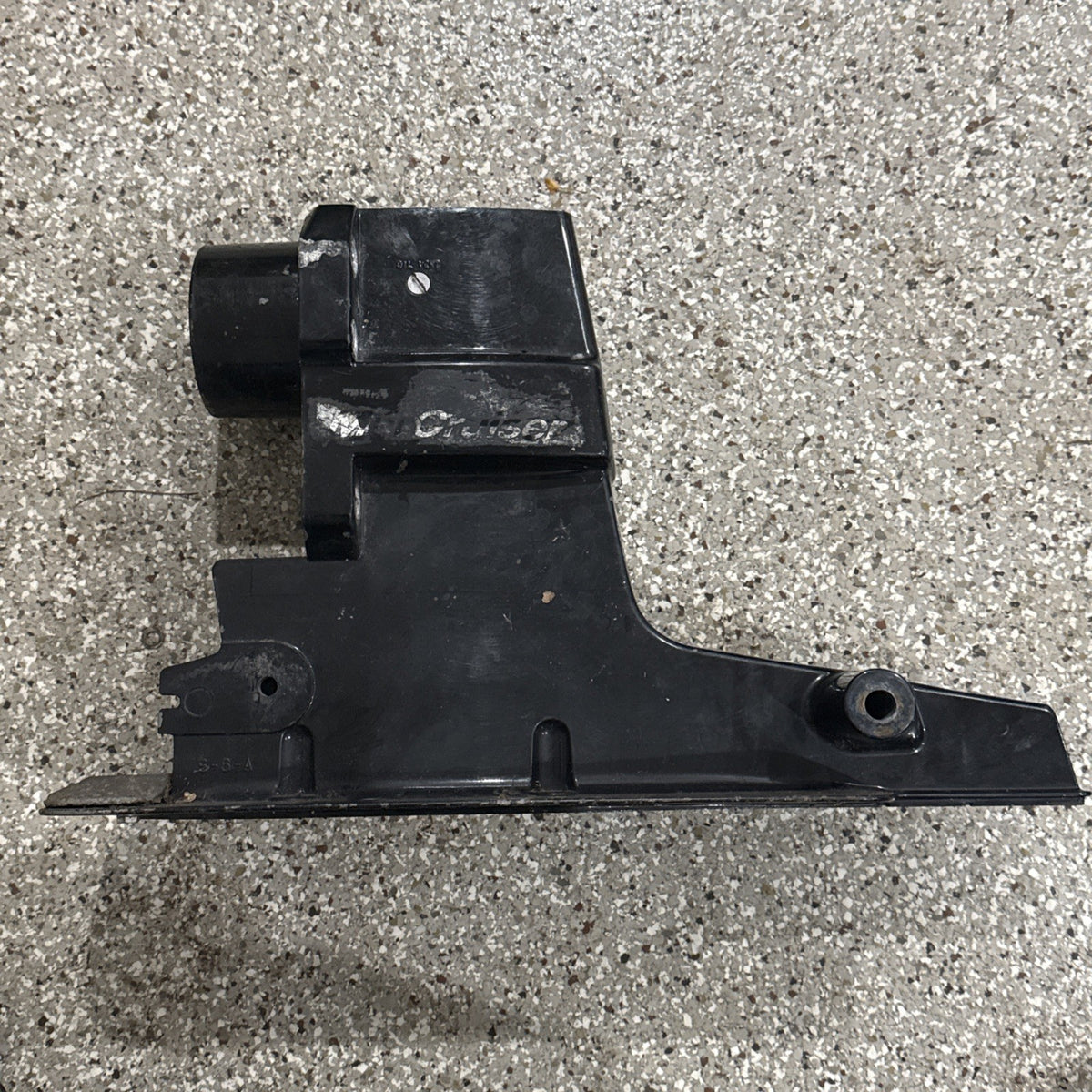 MerCruiser Alpha One Gen 2 Upper Gear Case — Midwest Boat Recyclers