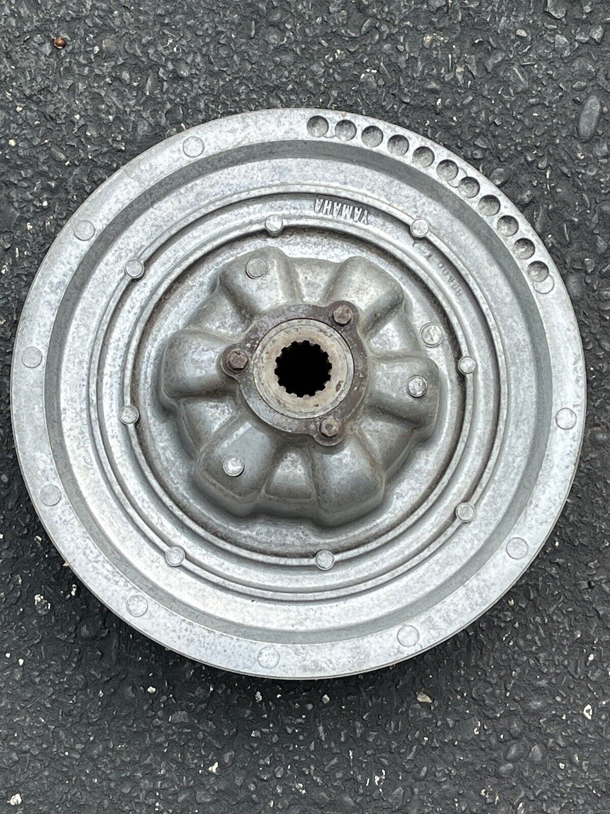 1992 1993 Yamaha Vmax4 750 Snowmobile Secondary Driven Clutch — Midwest ...