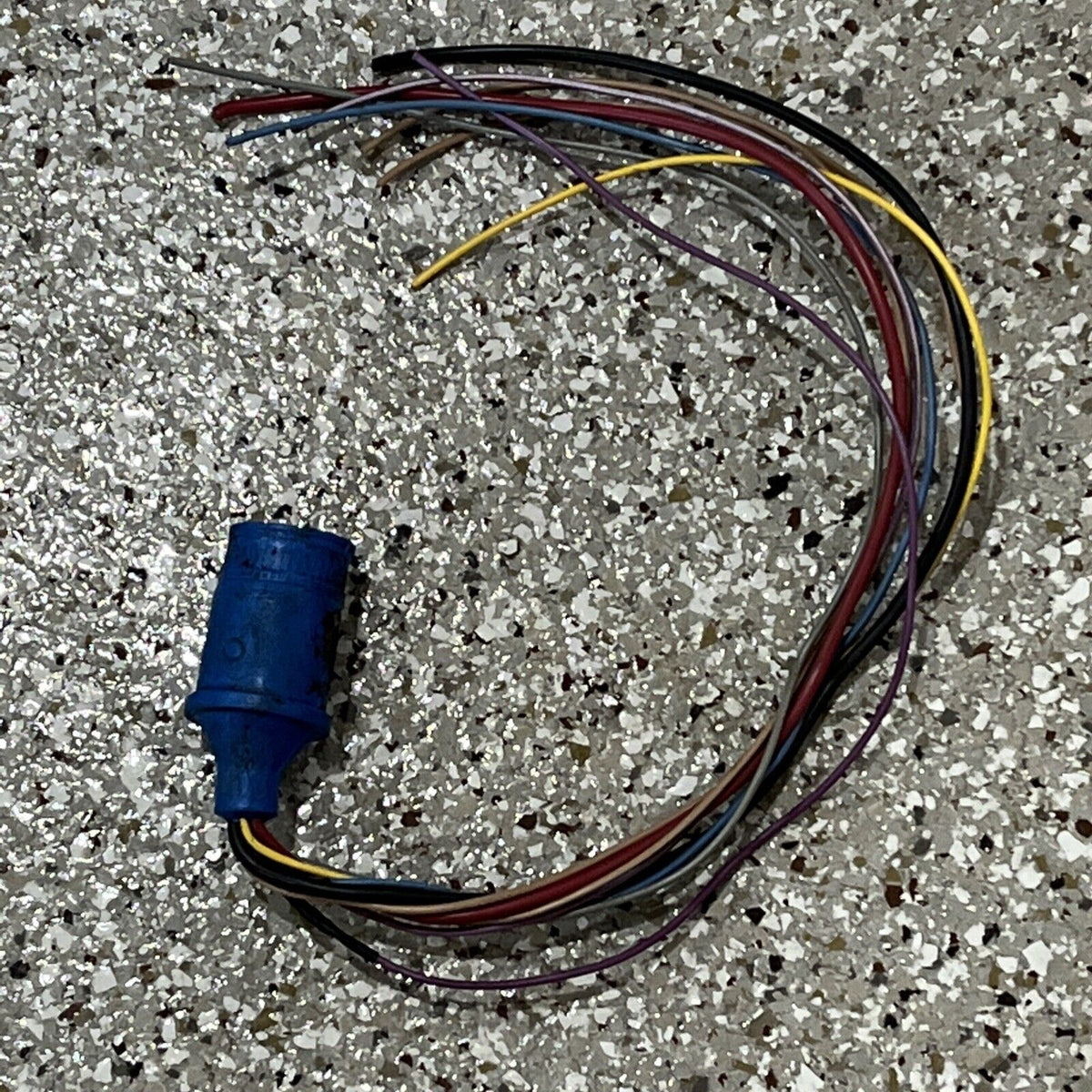 Mercruiser Alpha 9 Wire pin Blue Plug Main Wire Harness Connector Male ...