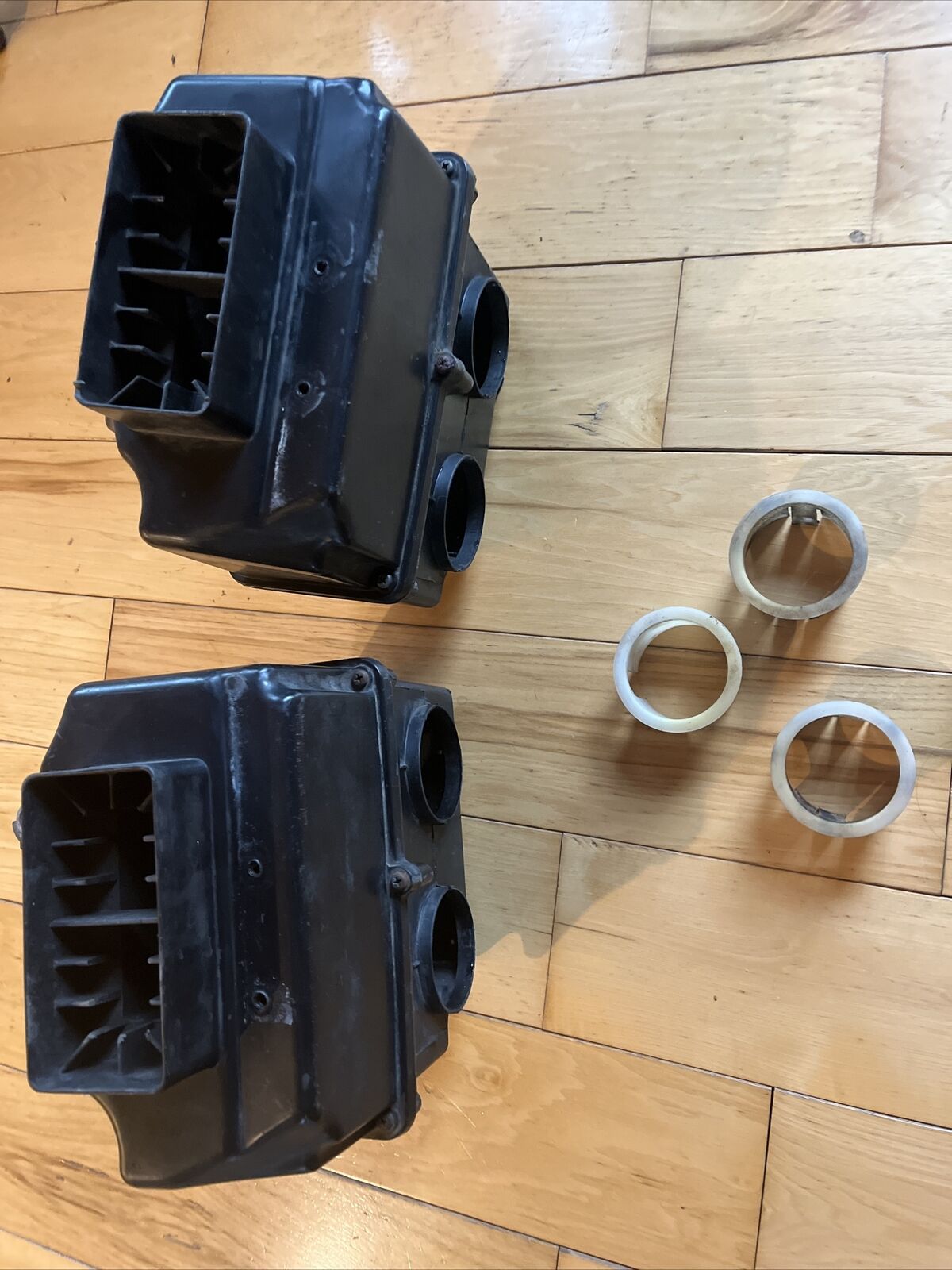 YAMAHA Vmax 4 750 Silencer Intake Air Cleaner Boxes 89A-14431-00-00 Sn ...