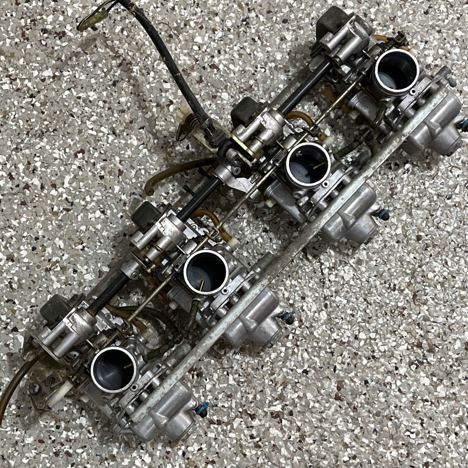 1992 YAMAHA VMAX-4 750 VMAX4 89A SET RACK FLAT SLIDE CARBS CARBURETOR ...