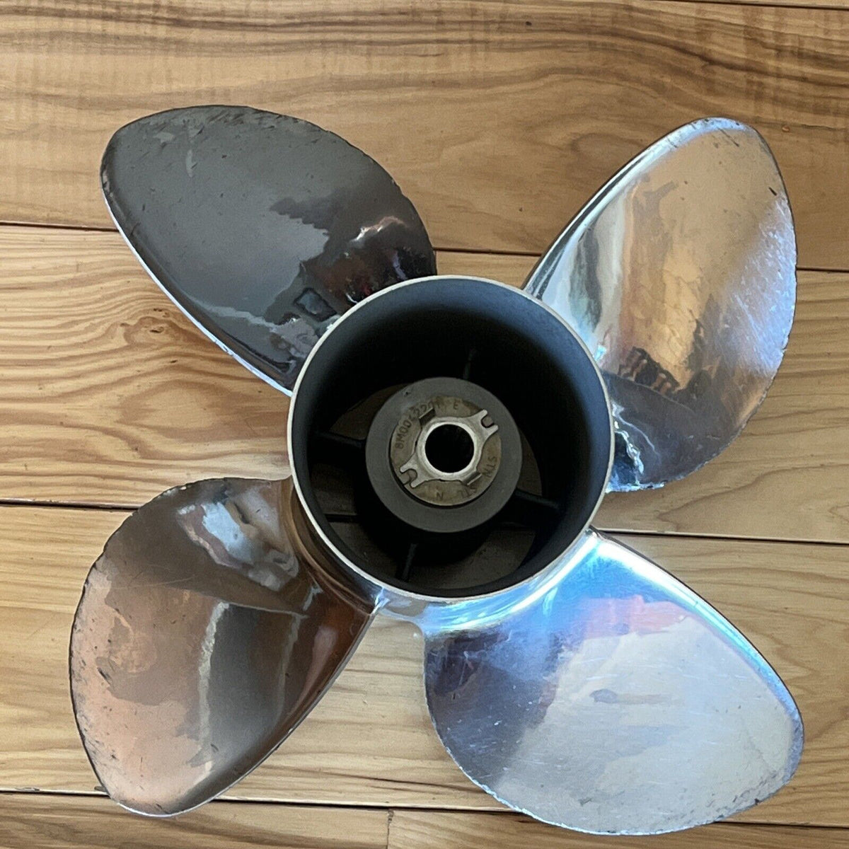 Michigan Wheel Propeller Apollo XHS 993203 14 5/8 X 16 Mercruiser Prop ...