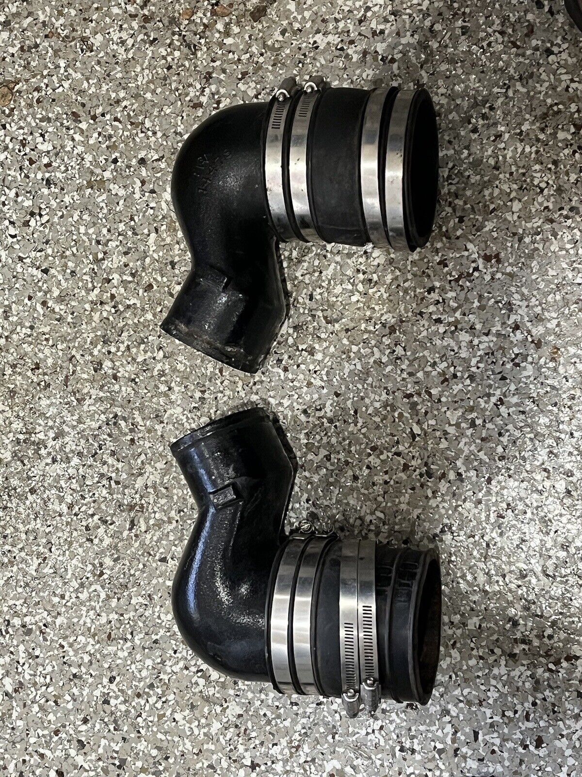MERCRUISER 4.3 V6 EXHAUST ELBOW (Set of 2) 4.3 V6 14478T01 with Boots ...